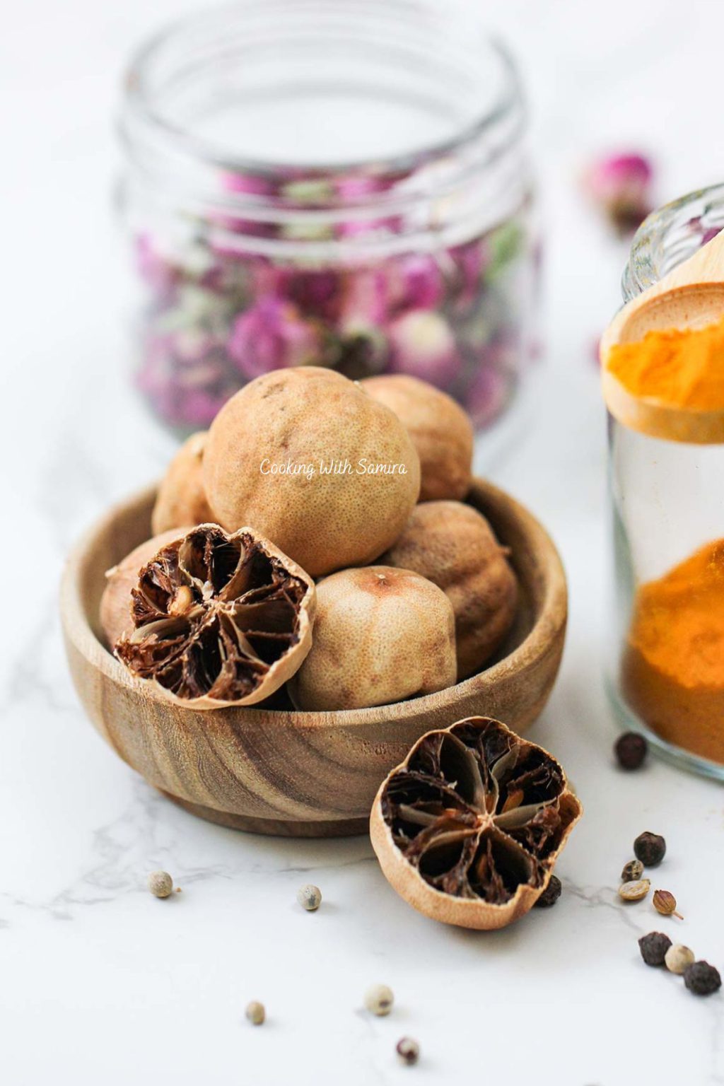 Popular Persian Spices and How to Use Them